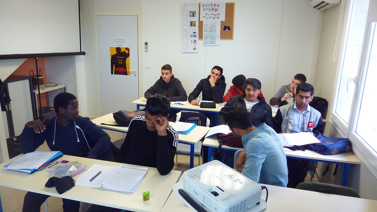 P1240827 - Un Toit Où Apprendre